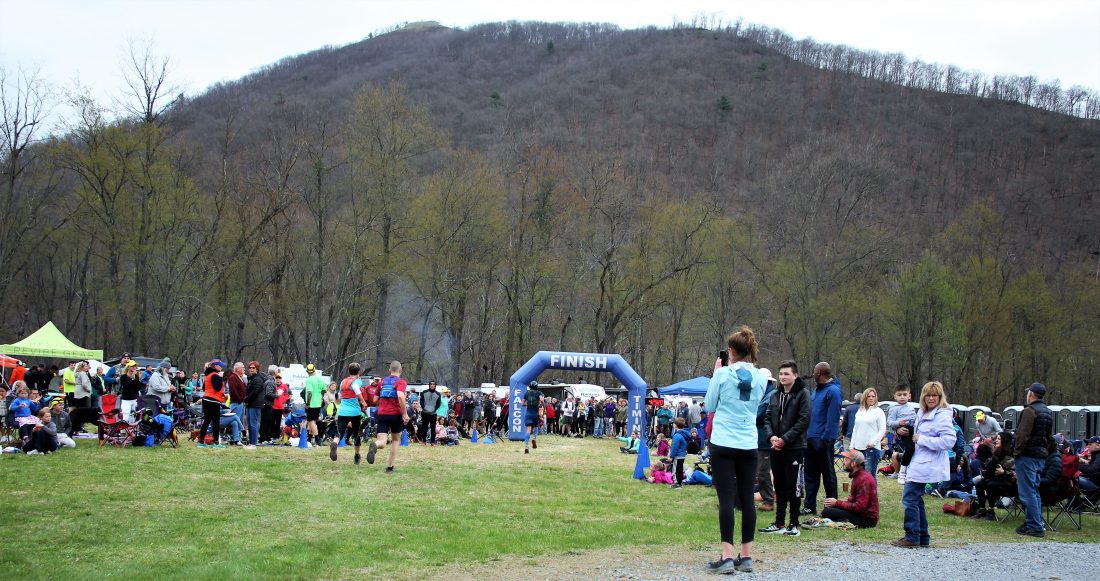 More than a thousand take on the Hyner View Trail Challenge | News ...